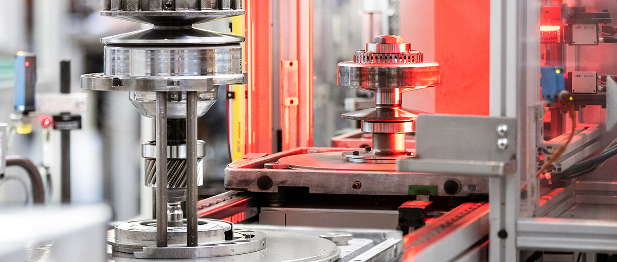 Automatisierte visuelle Inspektion & Kontrolle von Produkten | Schaeffler Special Machinery